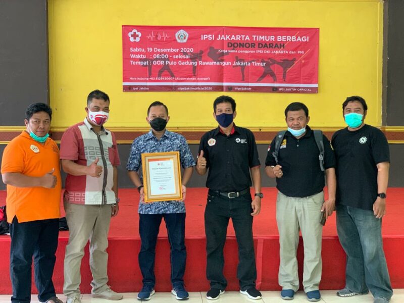 Gandeng IPSI dan PMI, Adnan Taufiq Gelar Donor Darah dan Bakti Sosial di Jaktim | radaraktual.com